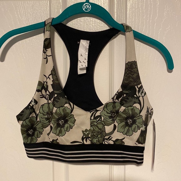 oiselle | Intimates & Sleepwear | Nwt Oiselle Bird Hug Reversible Bra ...